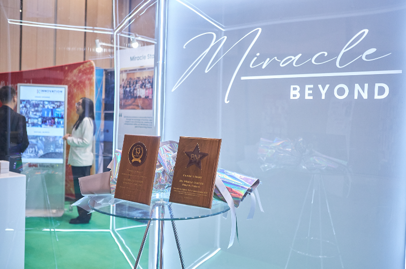 Booth BNI Miracle Chapter